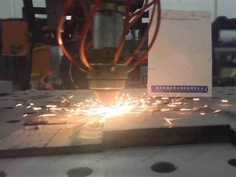 multi axis linkage flexibility cnc laser cladding machine with high