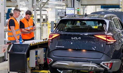유럽산 첫 기아 전기차 슬로바키아 생산 준비 막바지…유럽 거점 가동 뉴스1
