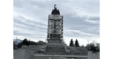 В Музея на социалистическото изкуство нямало място за Паметника на съветската армия