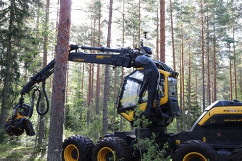 a smart harvester guides forest machine operators towards sustainable