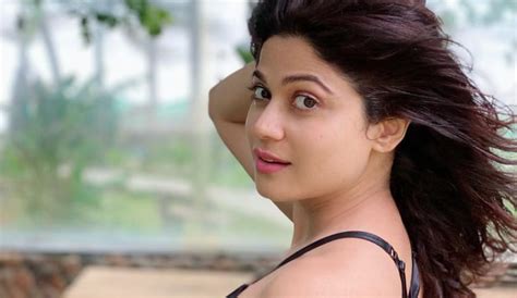 Shamita Shetty Shares The Key To Happiness Bollywood News India Tv
