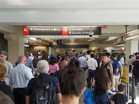 Tsa Reaching Out To Police To Convince Them New Screening Procedures