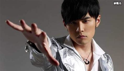 周杰伦小孩诊断患上慢性疾病！粉丝：希望一切病痛走开！ 明星 冰棍儿网