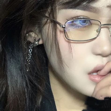 Weiphoto Y2k Small Square Alloy Frame Glasses Retro Reading Eyeglasses