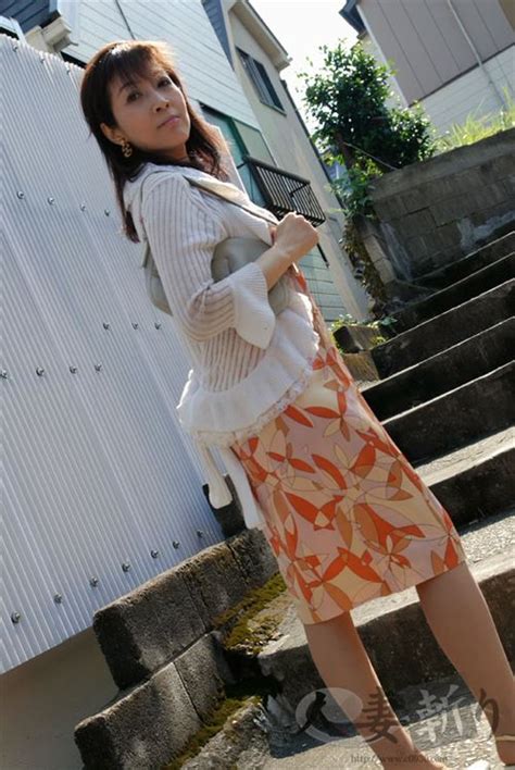しのぶ 49歳 ツンデレ熟女 40歳以上熟女のエロ画像「熟熟妻」