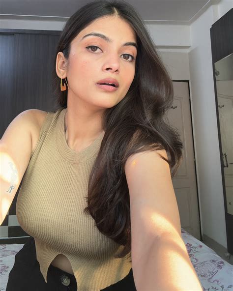 Shivani Jain Shivanijain • Instagram Photos And Videos