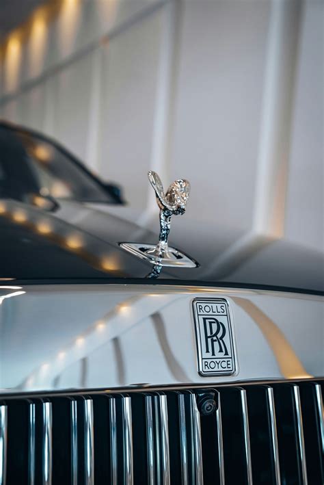 Royce Rolls Logo