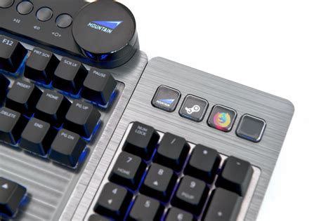 Everest A Modular Keyboard With Colored Display Keys And More Kickstarter Gizmochina Everest A Modular Keyboard With Colored Display Keys And More Kickstarter Gizmochina