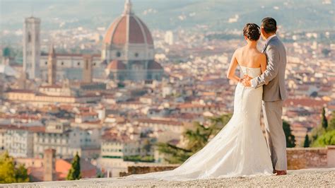 이탈리아 피렌체 웨딩 포토 예약 메이크업부케호텔 왕복 교통편 포함 영어 가능 Kkday