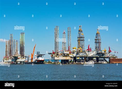 Texas Galveston Harbor Offshore Drilling Rigs And Support Vessel