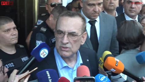 ИЗВЪНРЕДНО В ПИК Tv Чакъров с шокиращи новини какво се случва в централата на ДПС Кабинетът на