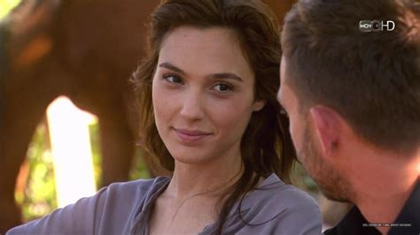 2x12 - Screencaps - 100 - Gal Gadot Network [www.gal-gadot.net/photos] | the most comprehensive ...