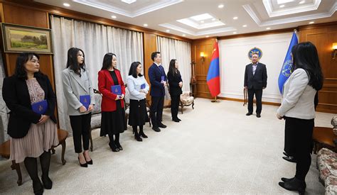 Үндсэн хуулийн цэцийн шийдвэр