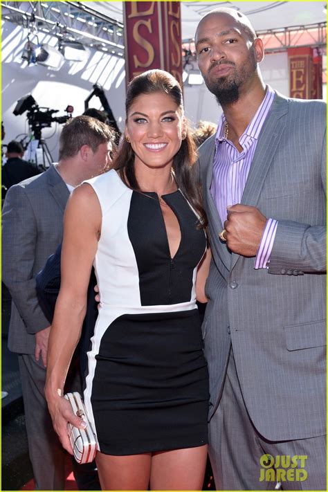 Hope Solo Welcomes Twins With Husband Jerramy Stevens Photo 4455334