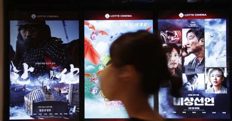 영화관 부활하나 코로나19 이전 수준으로 관람객 회복세