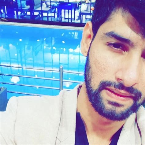 Ronak Singh Ronaksinghforuuu • Threads Say More