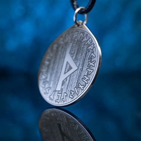 Thurisaz Rune Pendant Viking Resistance Wheel Of Universe North