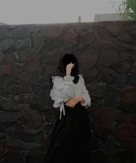 Pin Oleh Orbit Di Gambar Gadis Cantik Gambar Gadis Cantik Potret Diri Foto Diri Sendiri