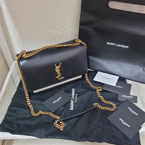 정품 입생로랑 선셋백 미디움 미듐 상태좋음 세컨웨어 헬로마켓