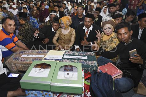 Nikah Mass Night Turnover Year Antara Foto