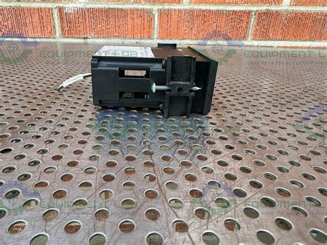 Used Red Lion Controls Apllp 500 Apollo Loop Powered Process Indic