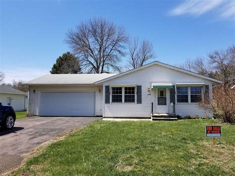 1506 Oak St Tyndall Sd 57066 See Est Value Schools And More