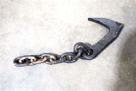 Antique Logging Chain Hoist Hooks And Tow Hooks Bunting Online Auctions