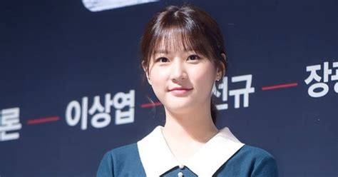 [단독] 김새론 빛삭 논란에 정신적으로 무너져…복귀 무산 전말