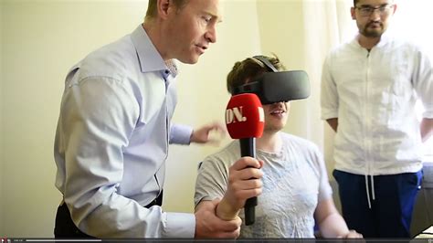 Seeking Neutral A Virtual Reality Based Person Identity Matching Task For Attentional Bias