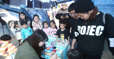 콜맨코리아 고아웃 캠프서 미국 캠핑문화 테일게이트 파티 선보여