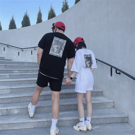 세트가격 카페 반팔 트레이닝 세트 반바지 커플룩 시밀러룩 커플 츄리닝 남녀공용 반팔 남여공용 반바지 여름 커플룩 꾸안꾸