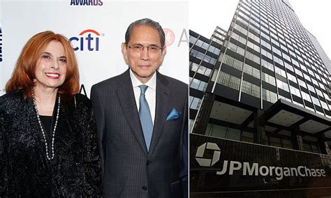 Jp Morgan Sued By Couple Who Say Investment Bank Sold 10m Of Their
