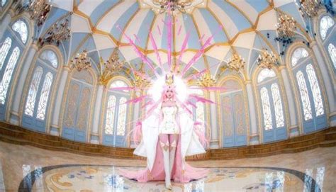 是夙卿呀cos光之高扬斯卡娅，绽放神圣的光辉 知乎