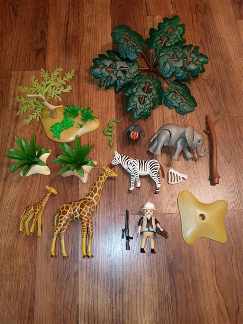 Playmobil Safari Animals With Ranger | eBay