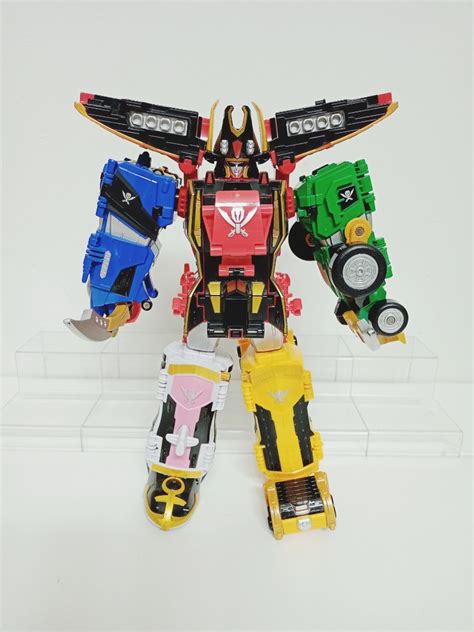 Dx Gokaioh Gokai Oh Kaizoku Power Ranger Sentai Gokaiger Hobbies And Toys Collectibles