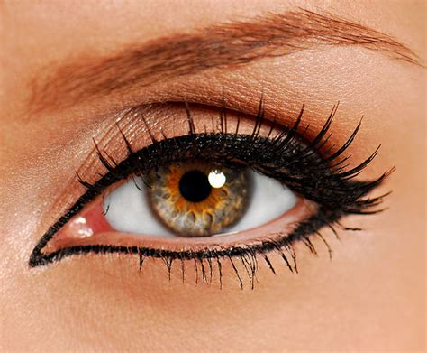 Pearl Concussion Permanent Eyeliner Pros And Cons