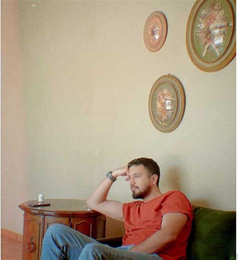 عکس ها نگاهی به خانه شیک و مجردی مهرداد صدیقیان با حیوان خانگی درشت و