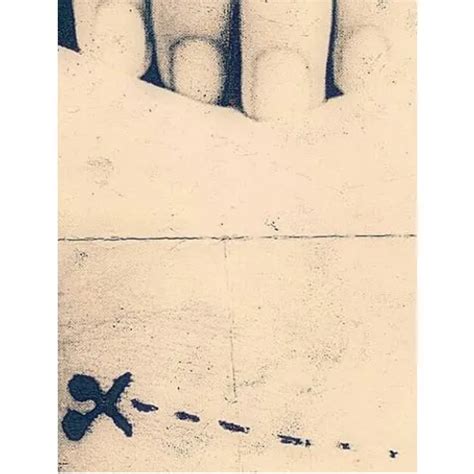 رگ زدن که فِقَـط رگ دست و شاهرَگـ نیـست ایـن روزهـا مُد ه عکس ویسگون