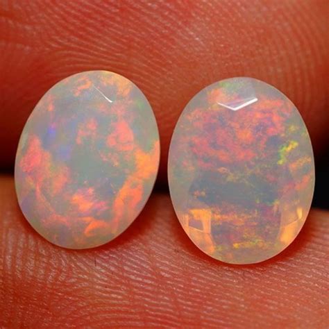 Oval Rainbow Fire Opal Stone At ₹ 50 Carat In Jaipur Id 13281740562