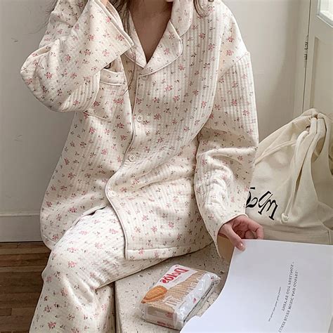 멜팅라운지 순면 누빔잠옷 누피 여성 겨울 긴팔 꽃무늬 수면 잠옷 파자마 세트