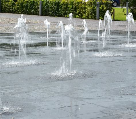 무료 이미지 겨울 얼음 똑똑 떨어지는 물방울 소리 거품 분수 물 특징 동결 앞마당 3064x2685 868260 무료 이미지 Pxhere