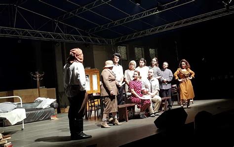 რუსთავში კომედიის თეატრალური ფესტივალი იმართება 1tv