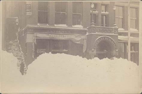 Hartford 1888 Courant Building After The Blizzard Old Pictures Of