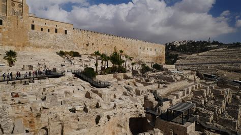 History Of The Walls Of Jerusalem From David To Christ