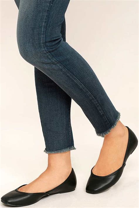 Wearing Black Flats Wearing Black Shoes With Jeans Permanent Style