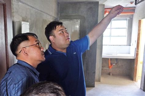 Pabahay Ng Nha Sa Pasay At Parañaque Ininspeksyon Dziq Radyo Inquirer