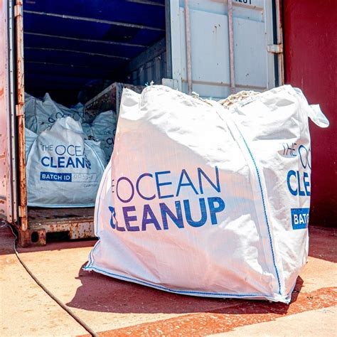 The Ocean Cleanup Redeployed To Tackle Great Pacific Garbage Patch