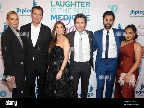 Beverly Hills Ca Usa On December 5 2022 Molly Sims Scott Stuber