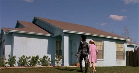 Creating The Castle And Colorful Houses For Edward Scissorhands