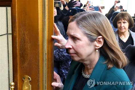 주러 미 대사 대화유지 일성…러 핵군축협정 연장거부 시사 나무뉴스
